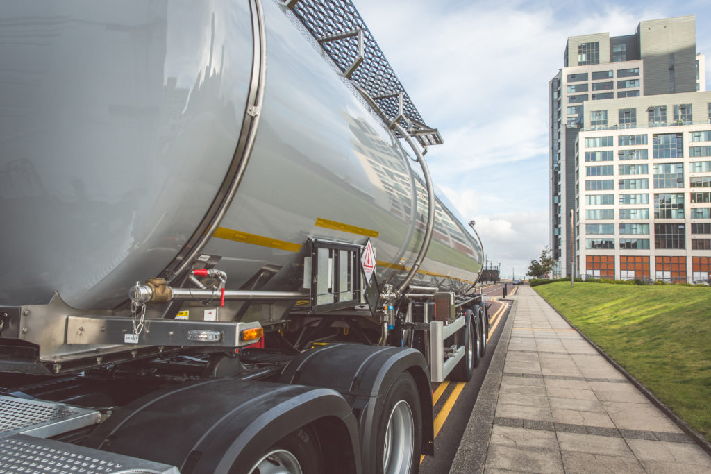 Crossland turn up the heat for the Bitumen Market! - Crossland Tankers