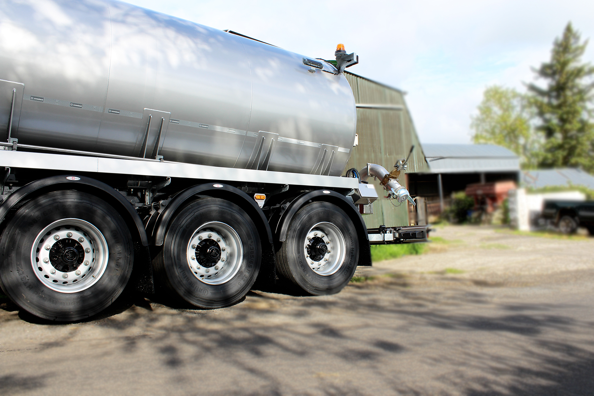 Crossland in a class of its own - with it's new slurry transport tanker ...